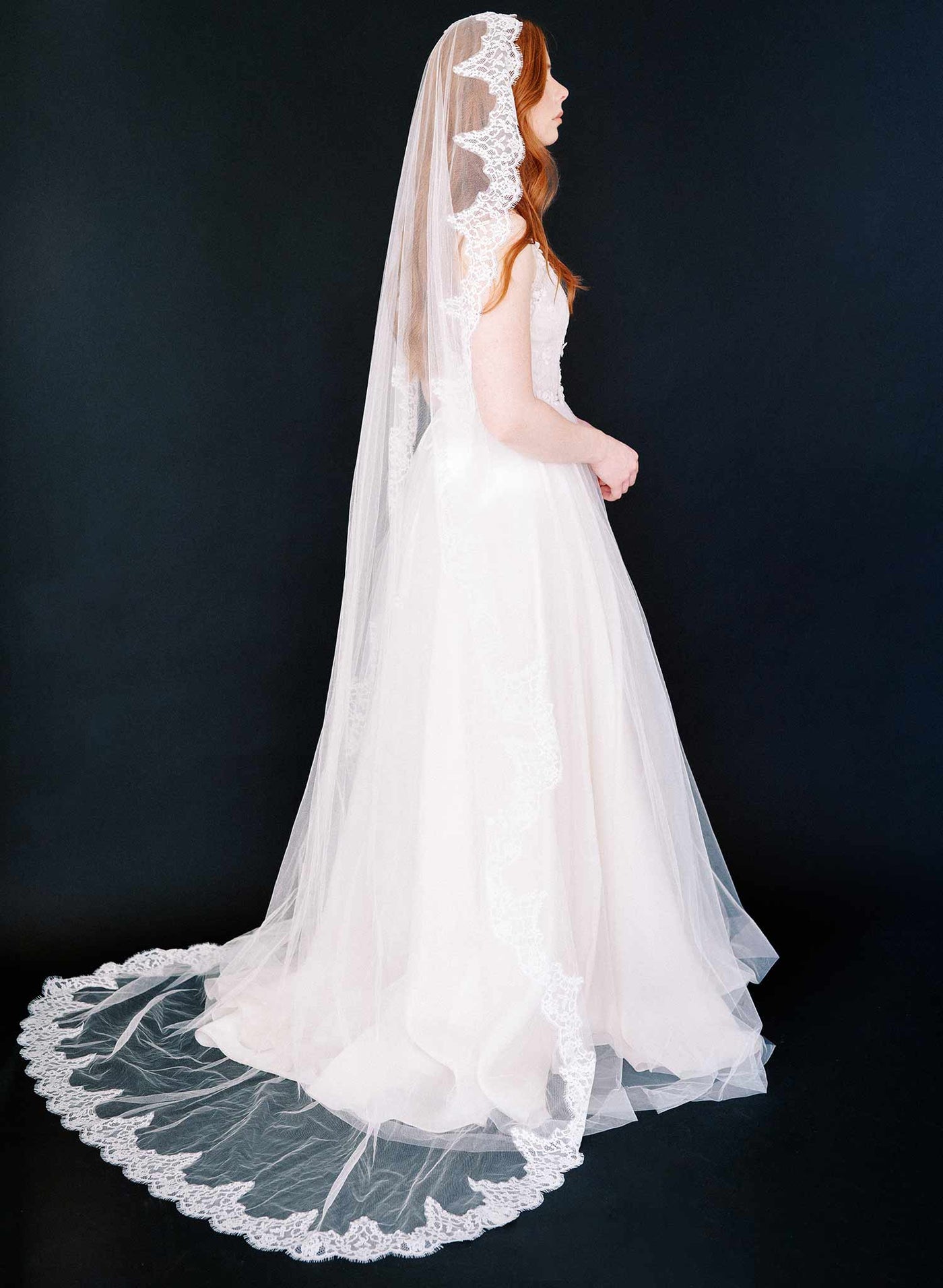 Silk wedding veil with lace edges - French lace trimmed silk tulle ...