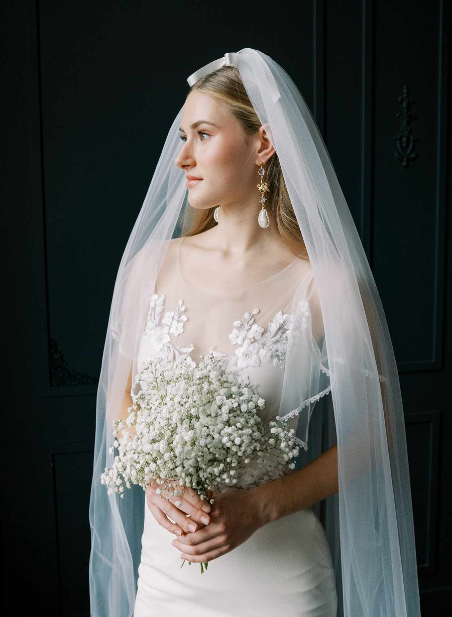 Scalloped bow edge train veil - Style #2524