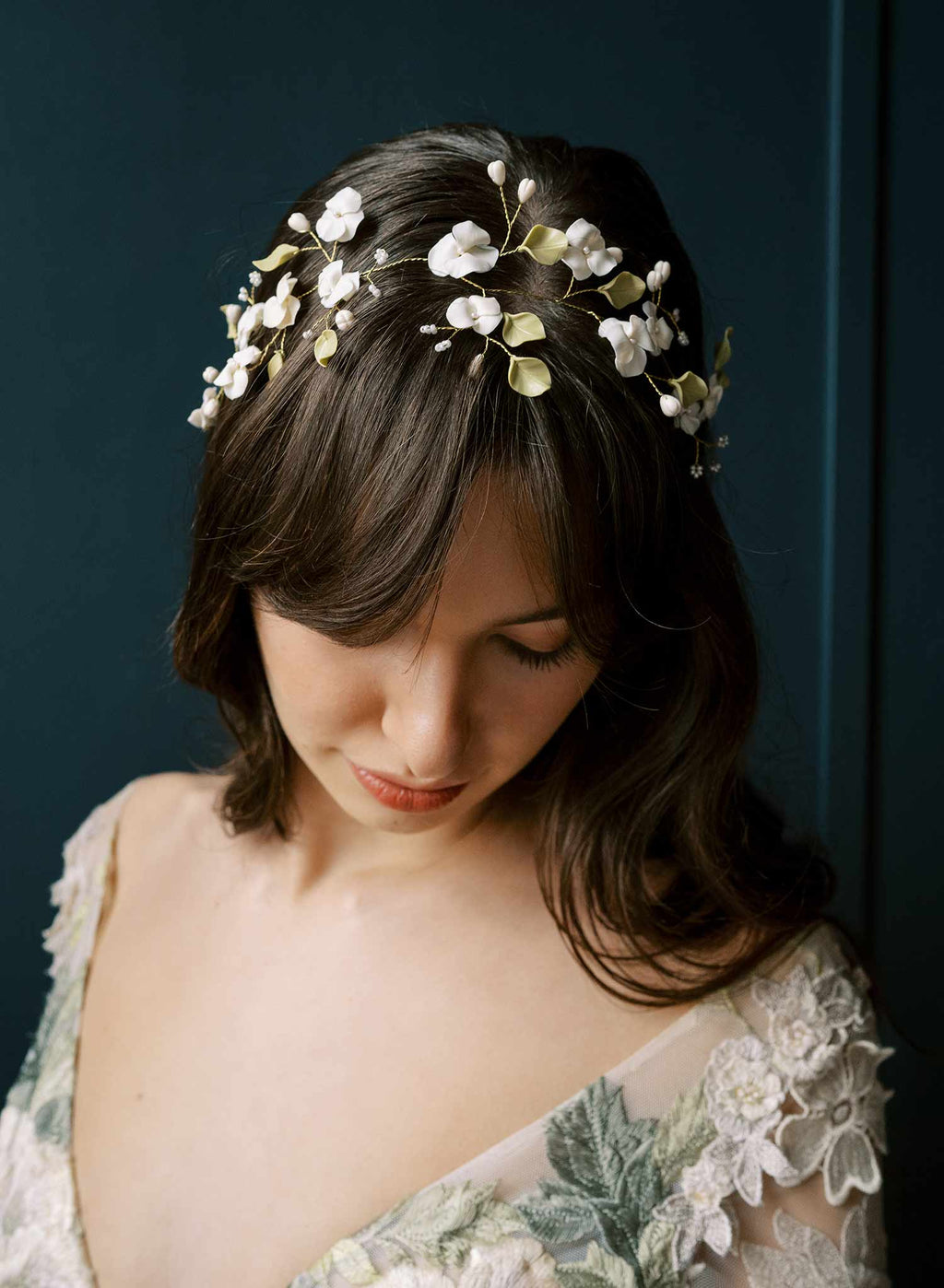 Wispy peony bridal hair vine - Style #2562