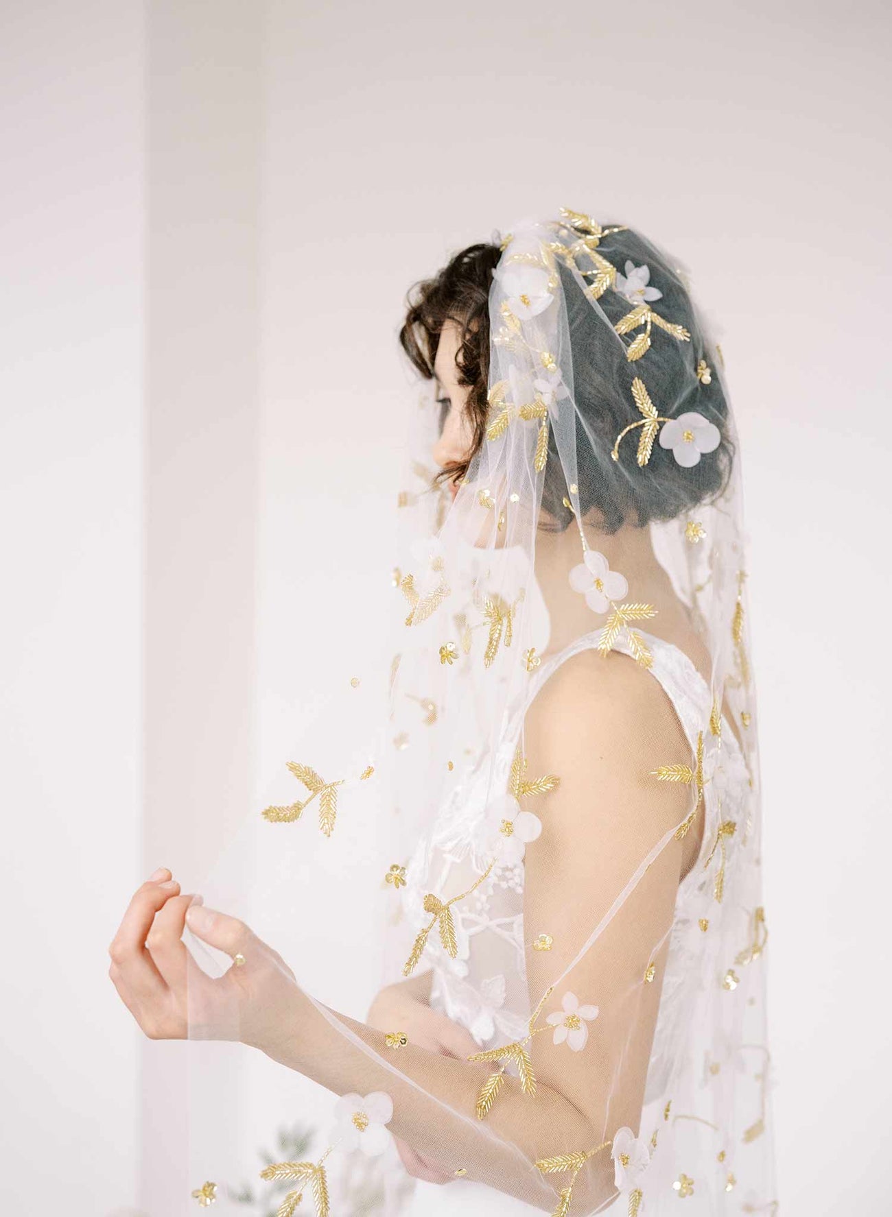 Cathedral train veil, bridal floral veil - Floral embroidered bridal ...