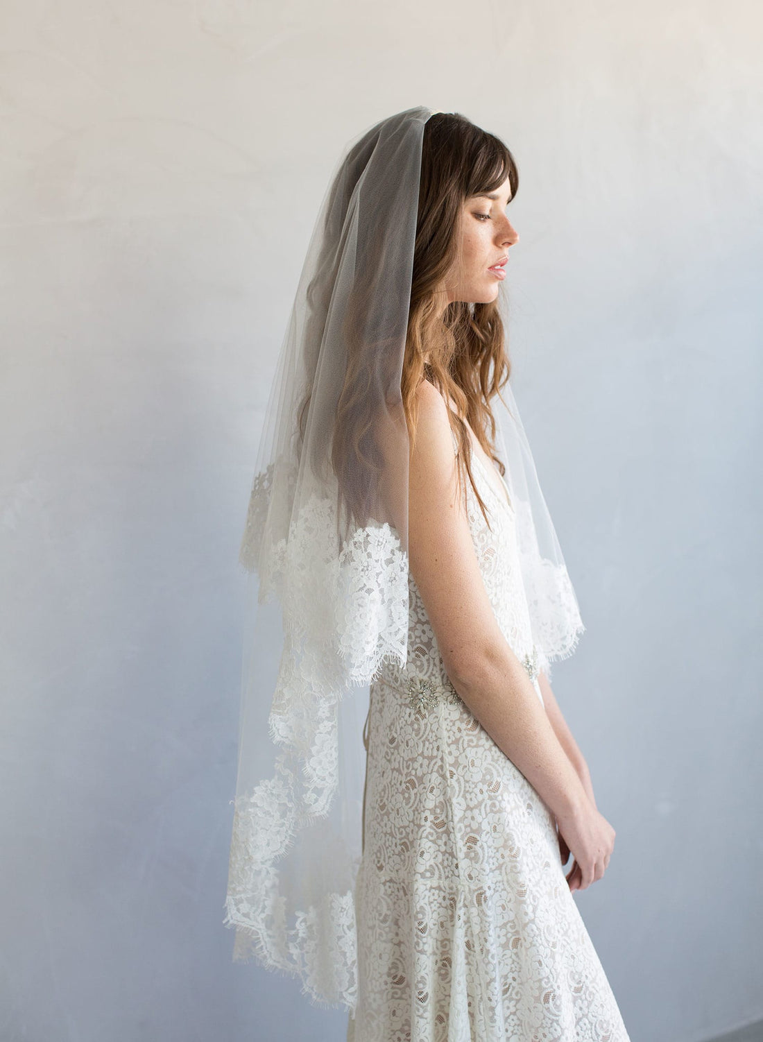 Bridal veil - French lace simple veil with blusher - Style #787