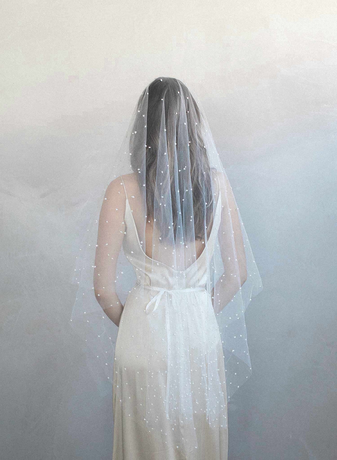 Pearl bridal veil - Evenly spaced small pearl veil - Style #969